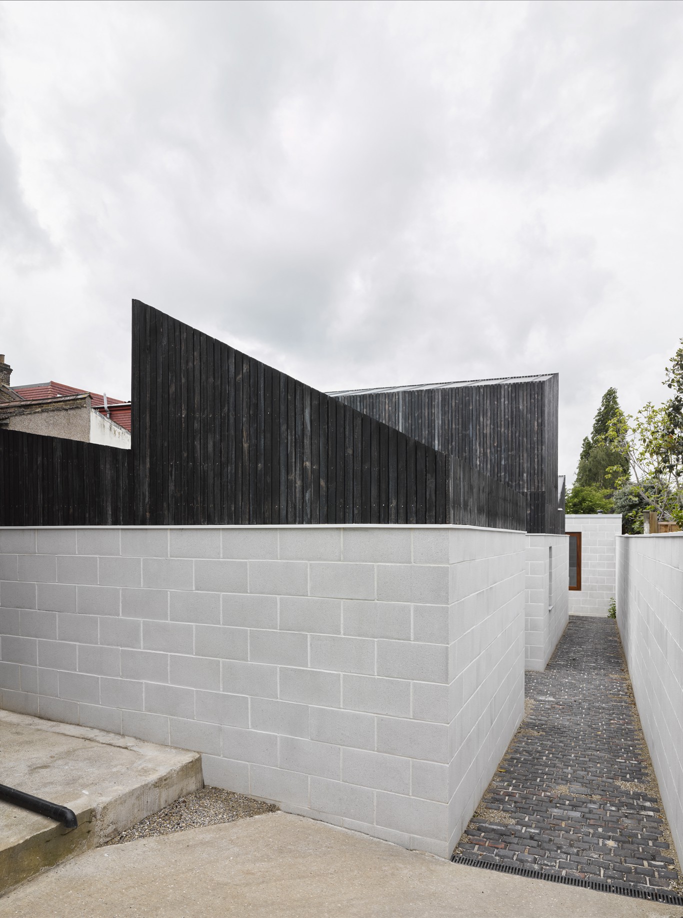 Catching Sun House - studioshaw