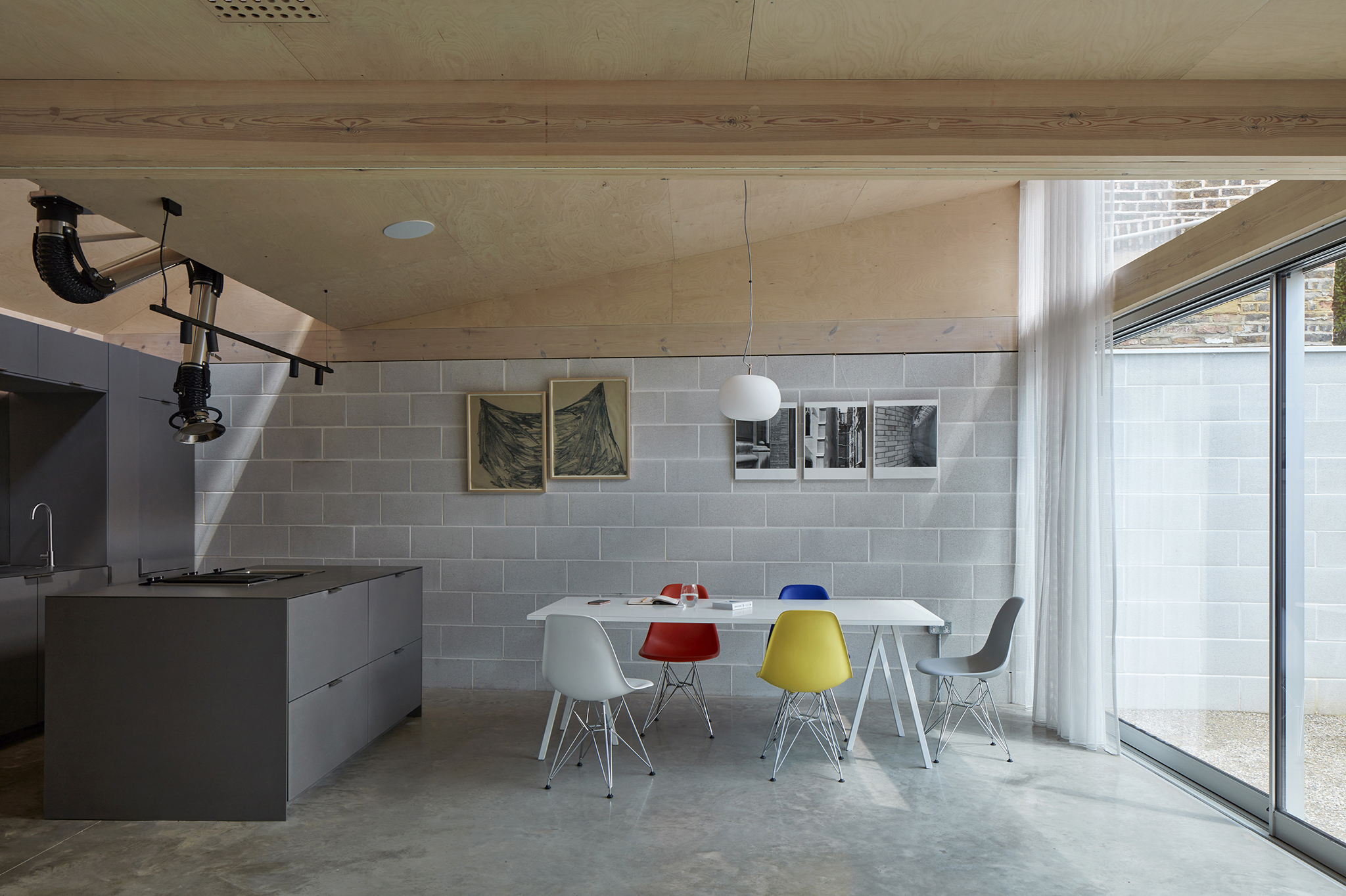 Catching Sun House - studioshaw